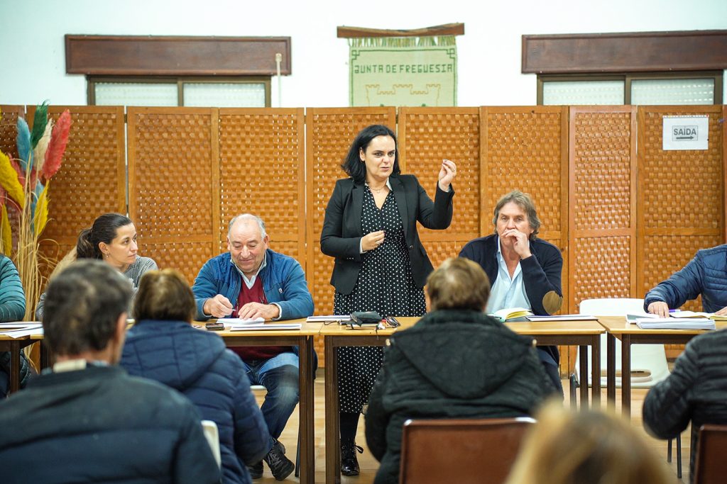 PAMPILHOSA DA SERRA: Beneficiários do programa 1.º Direito reuniram em ...